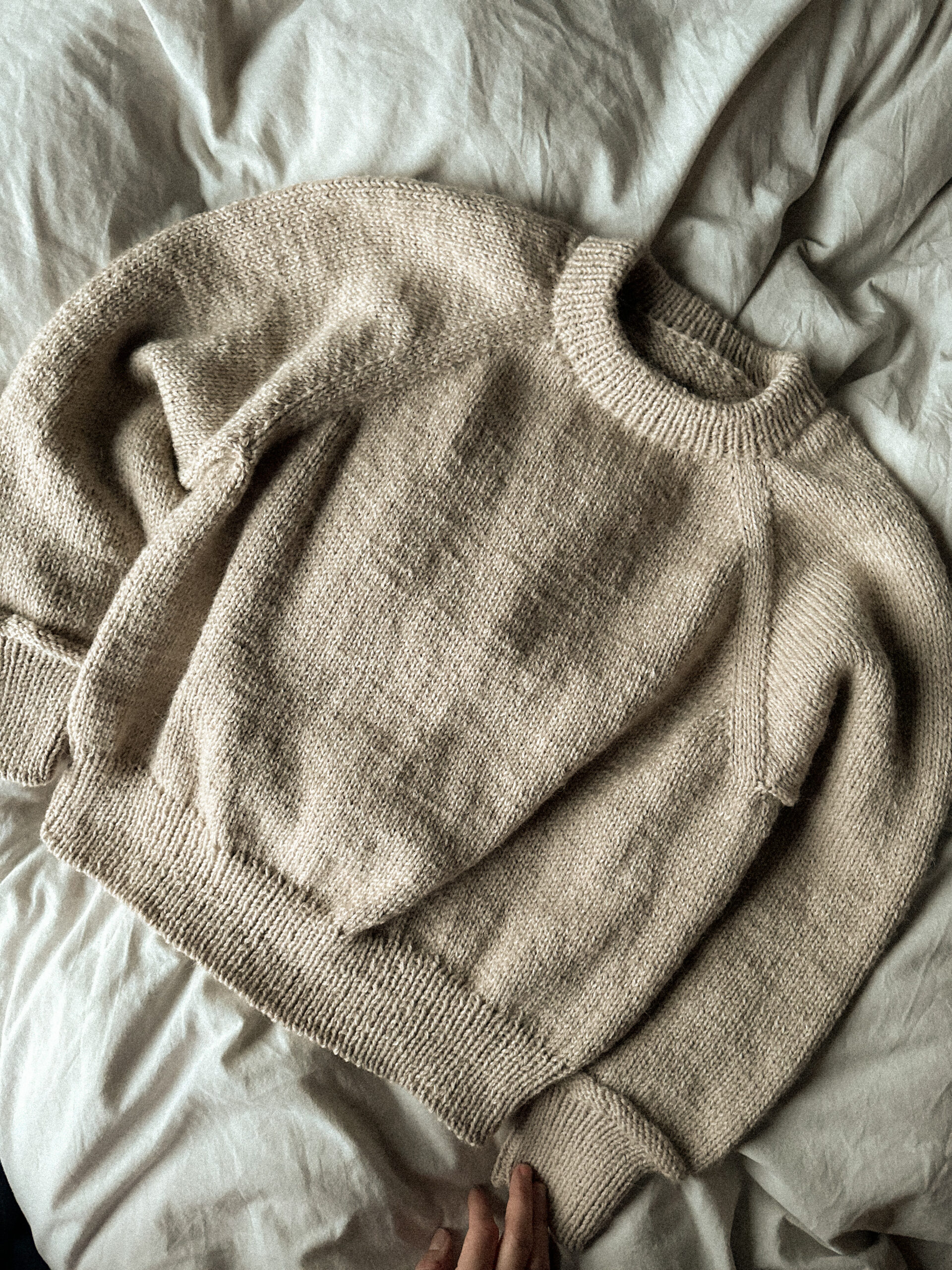 3 sweaters you can knit yourself - Knitandnote