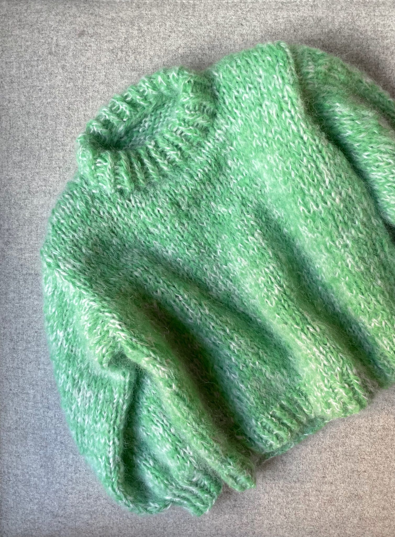 3 sweaters you can knit yourself - Knitandnote