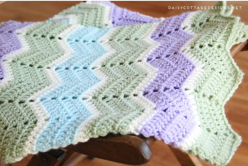 15 Easy Beginner Crochet Projects - Knitandnote